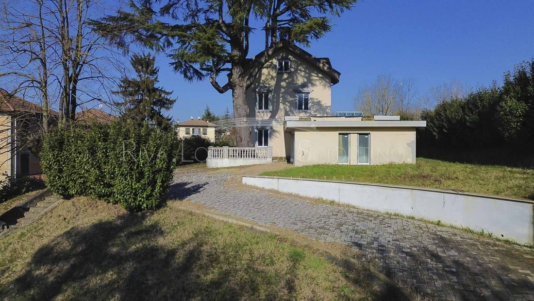 Large Villa To Be Completed In Castelletto D'orba, Piedmont, Italy For ...