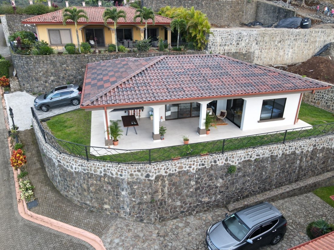 House For Sale In Naranjo In Naranjo De Alajuela, Alajuela Province ...