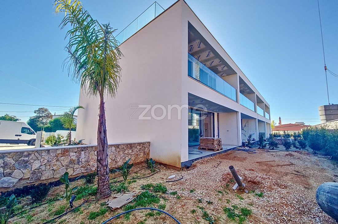 Albufeira House In Albufeira, Algarve, Portugal For Sale (15225737)