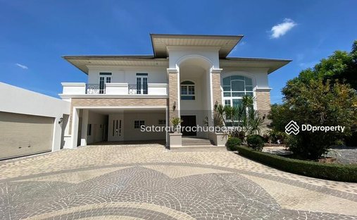 Luxury homes with balcony for sale in Bang Phut Sub-district ...