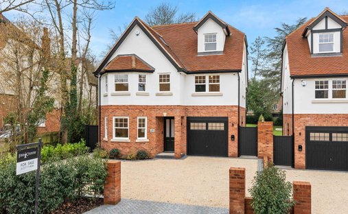 Luxe construction neuve maisons à vendre à Shenfield, Angleterre, Royaume-Uni | JamesEdition