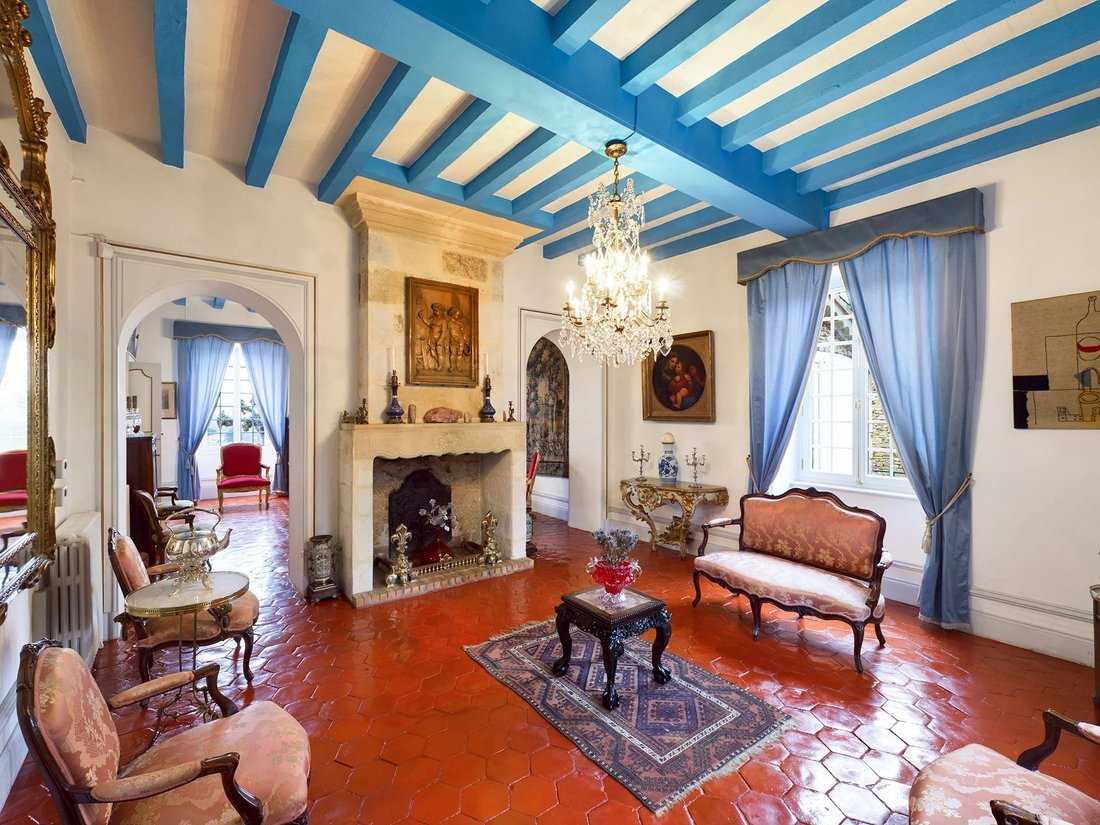 Beautiful Small Chateau And Its In Monflanquin, Nouvelle Aquitaine ...