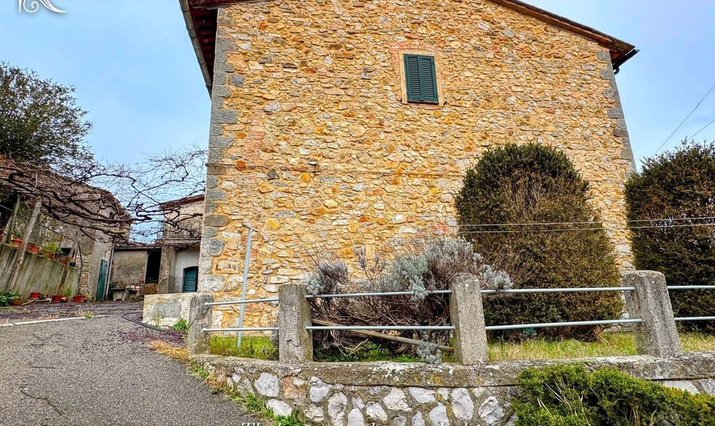 Interesting Investment Retail And Residential In Sasso Pisano, Tuscany ...