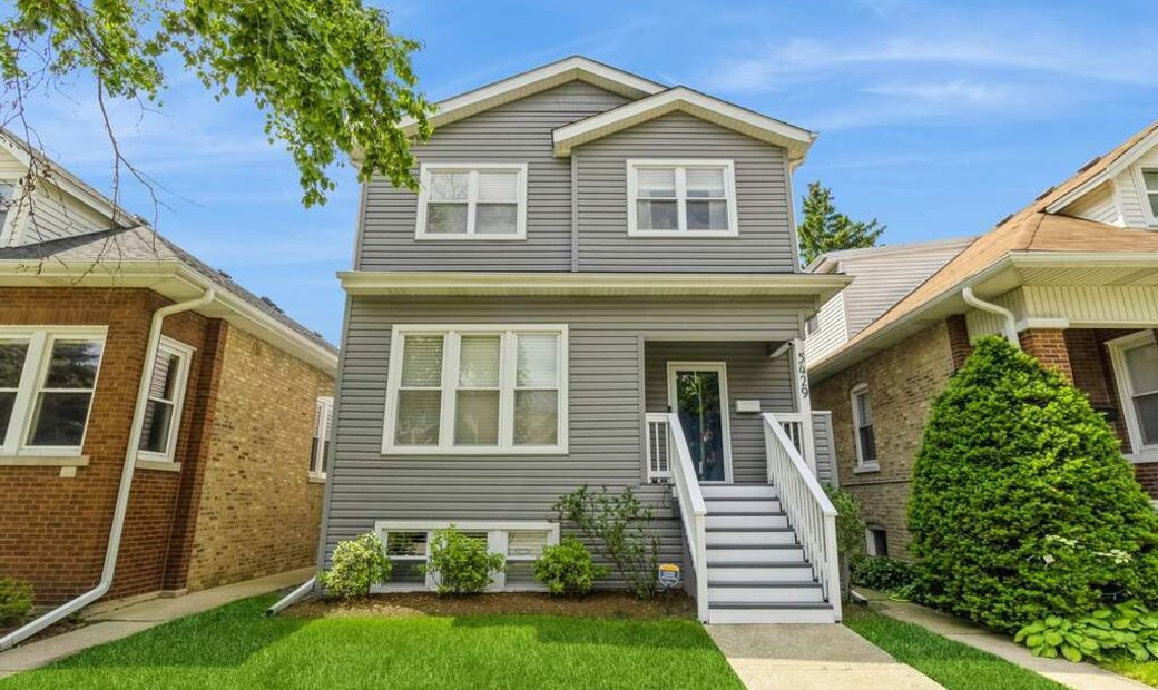 Single Family Detached Chicago United In Chicago, Illinois, United ...