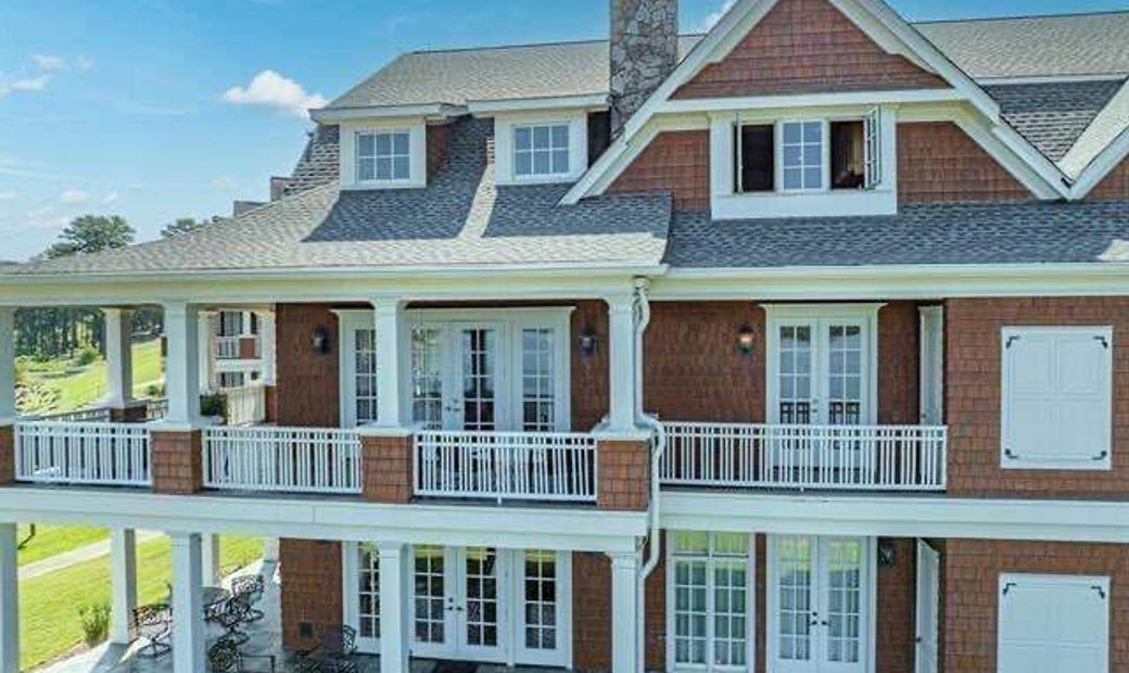 Luxury Living At Lake Sinclair In Milledgeville, Georgia, United States ...