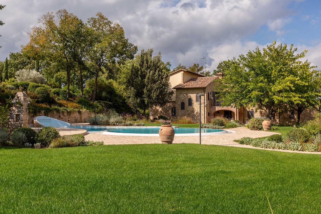 Designer Villa With A View Of Todi In Todi, Umbria, Italy For Sale ...