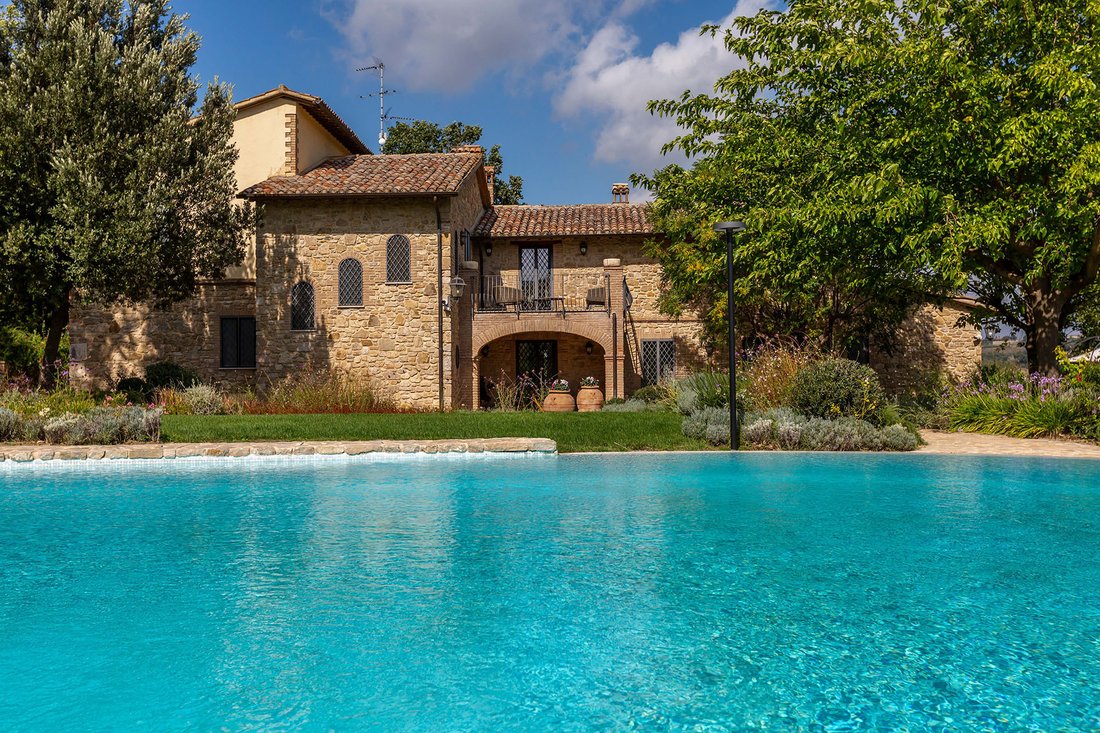 Designer Villa With A View Of Todi In Todi, Umbria, Italy For Sale ...
