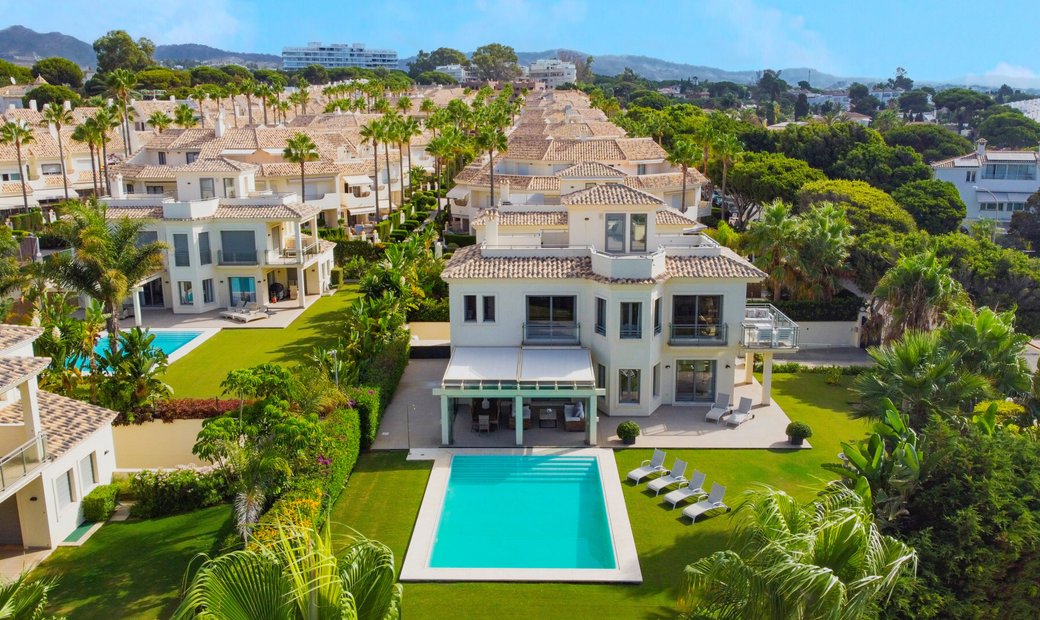 Exquisite Beachfront Luxury Villa In Costabella, In Marbella, Andalusia ...