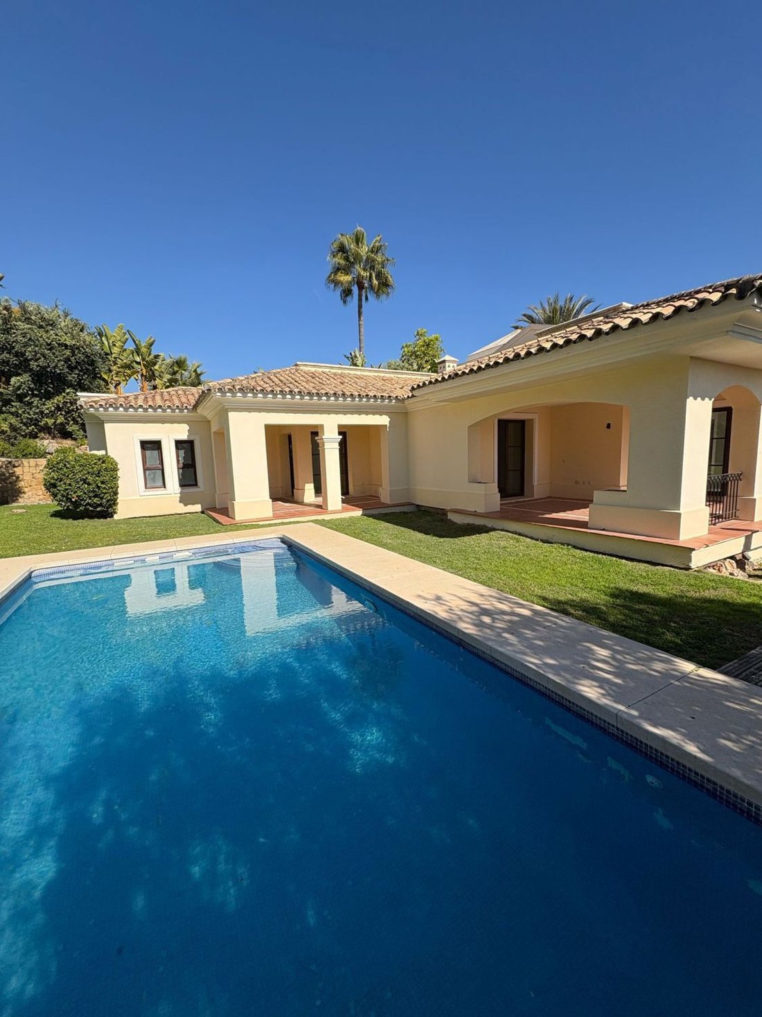 Chalet Venta Málaga In Marbella, Andalusia, Spain For Sale (15247964)