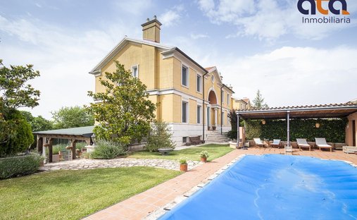 Luxury chalets for sale in Valladolid Province, Castile and Leon, Spain ...