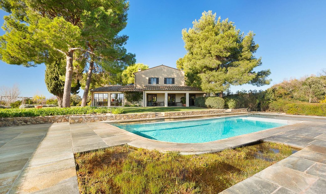 Elegant Country Estate Near Capalbio Among Tuscan Vineyards In Tuscany ...