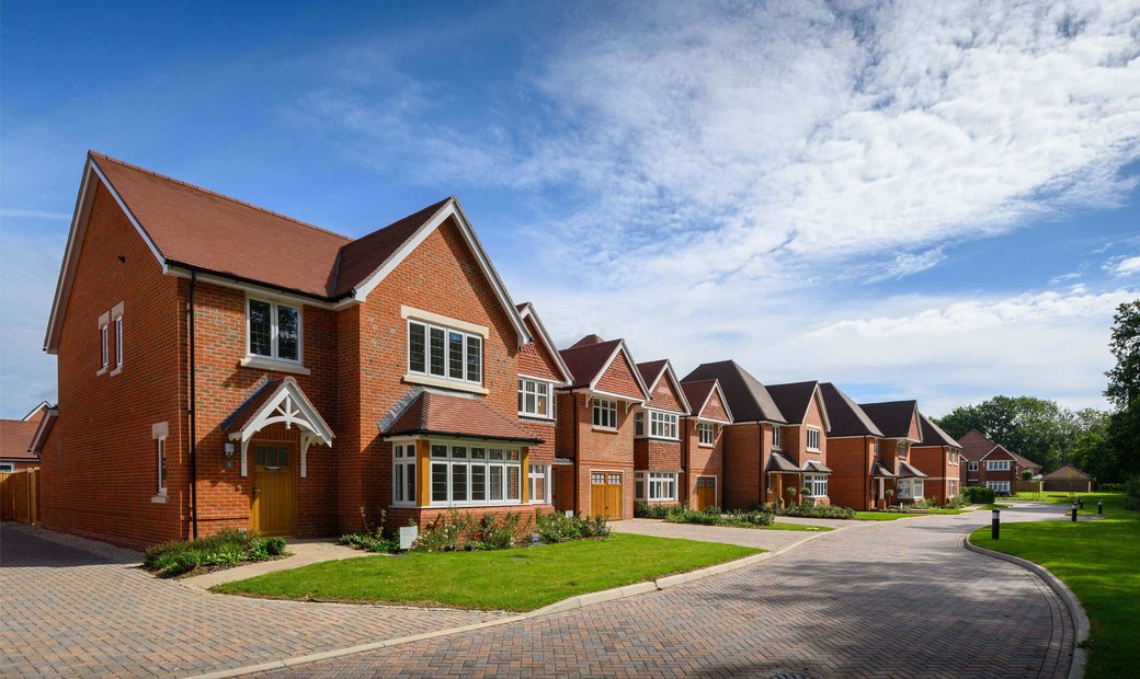 Idyllic Living In Surrey – Luxury Homes In Cranleigh, England, United ...