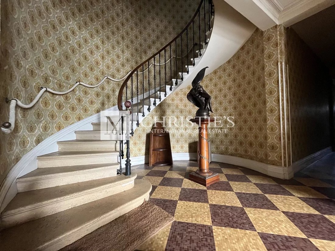 Saint Emilion En Saint Sulpice De Faleyrens, Nueva Aquitania, Francia ...