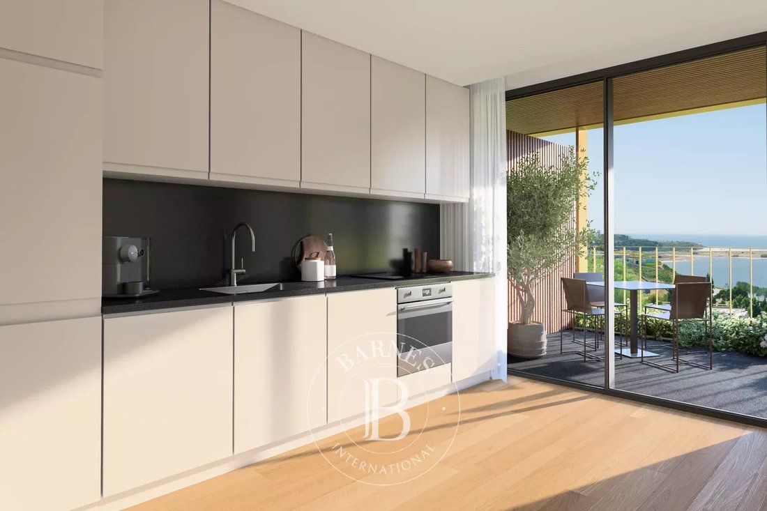 Refuge By The Douro In Vila Nova De Gaia, Porto District, Portugal For ...