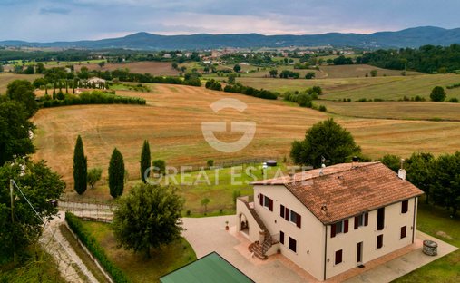 Luxury panoramic / scenic view estates for sale in Montecastrilli ...