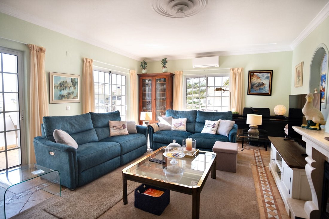 Elegant Villa With Traditional Design In Pêra, Algarve, Portugal For ...