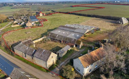 Luxury homes with terrace for sale in Barrow-in-Furness, England ...