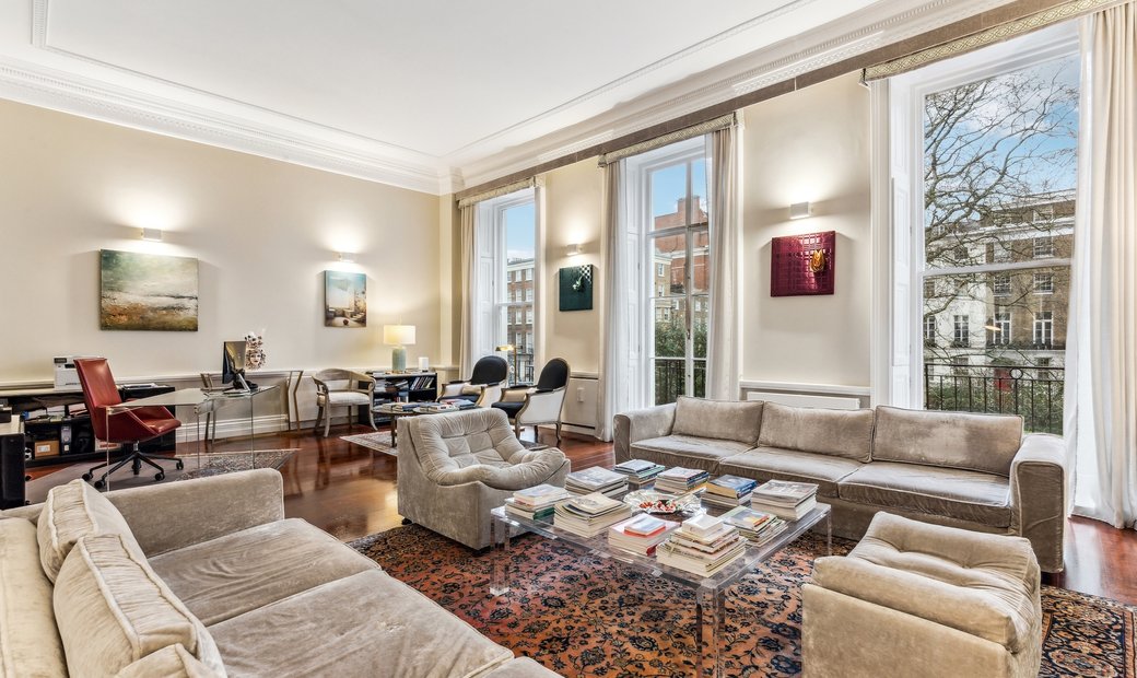 A Rarely Available Duplex Overlooking In London, England, United ...