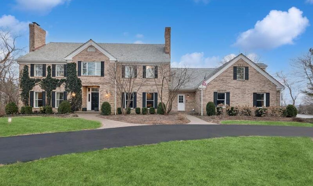 Stately Brick Georgian On 4.5 In Barrington Hills, Illinois, United ...