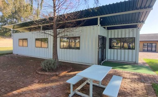 Luxury farm ranches with garage for sale in Norton's Home Estates ...