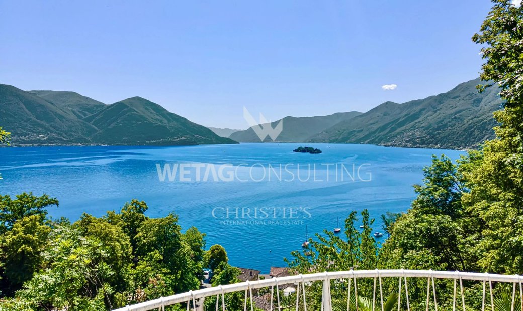 Mediterranean Villa To Renovate With A Stunning In Ascona, Ticino ...
