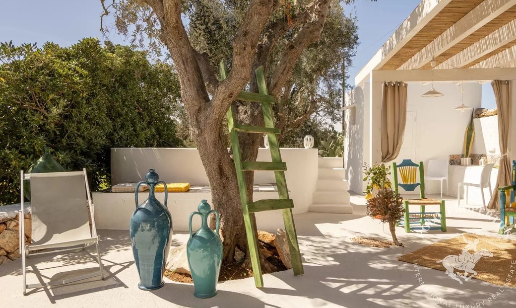 Villa Primitivo In Sava, Apulia, Apulia, Italy For Sale (15269455)