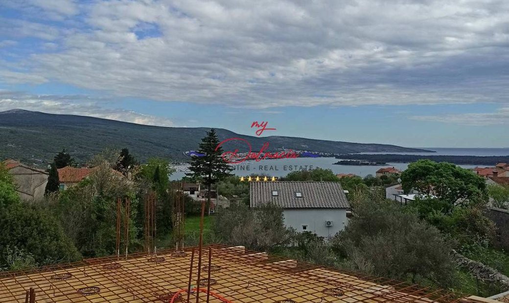 Houses Kornić, Krk, In Cedar Hill, Primorje Gorski Kotar County ...