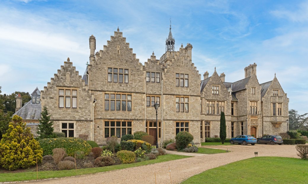 4 Bedroom House For Sale In In Gilston Park, England, United Kingdom ...