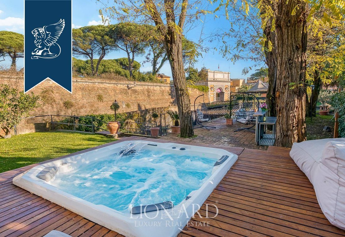 Luxury Villa With Wellness Area And Elegant Exterior In In Rome, Lazio ...