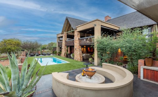 Luxury homes with pool for sale in Rustenburg Rural, Rustenburg, North ...