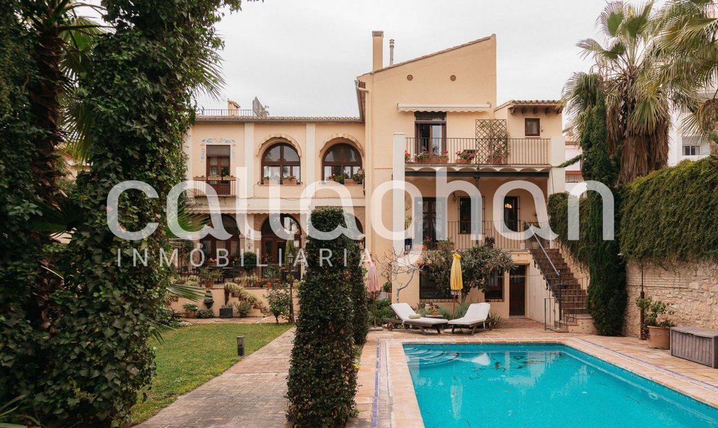 Rocafort Villa In Rocafort, Valencian Community, Spain For Sale (15281085)