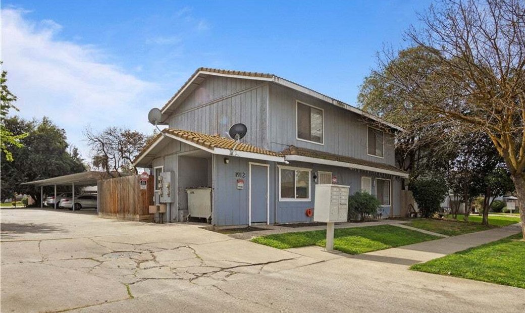 Fourplex In Merced, California, United States For Sale (15279677)