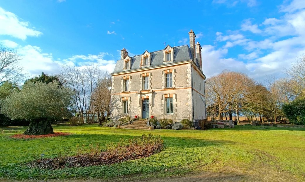 Saint Martin La Pallu In Saint Martin La Pallu, Nouvelle Aquitaine ...