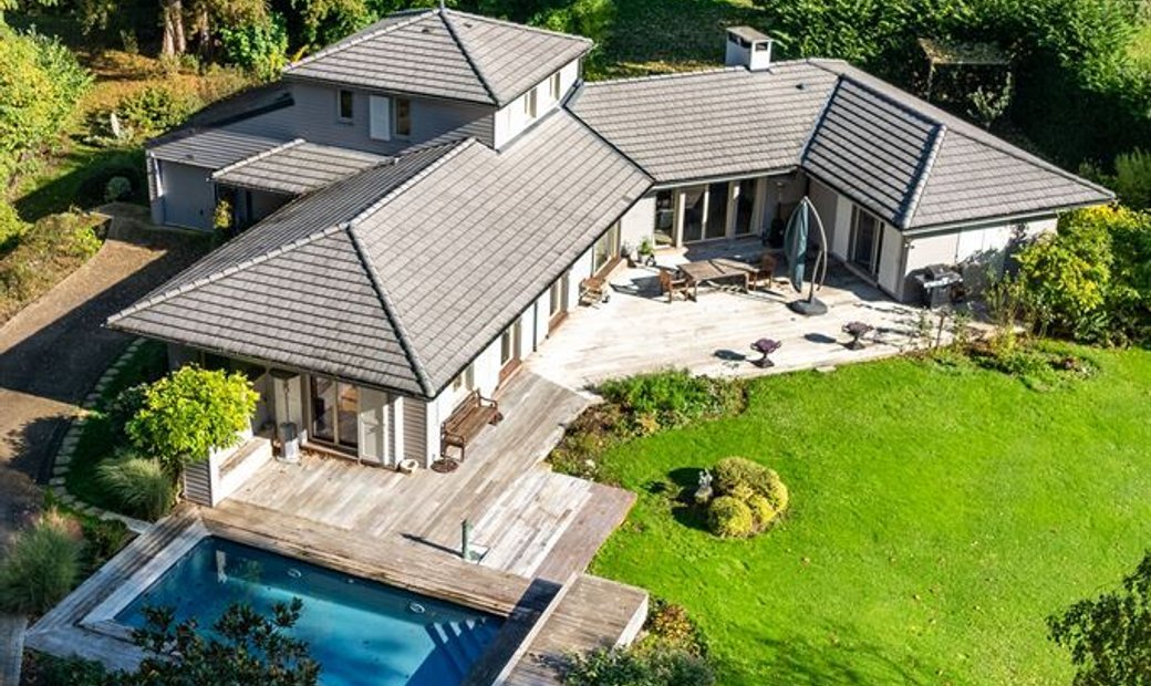 Contemporary Louisiana Style Home In The Heart Of A In Pacy Sur Eure ...