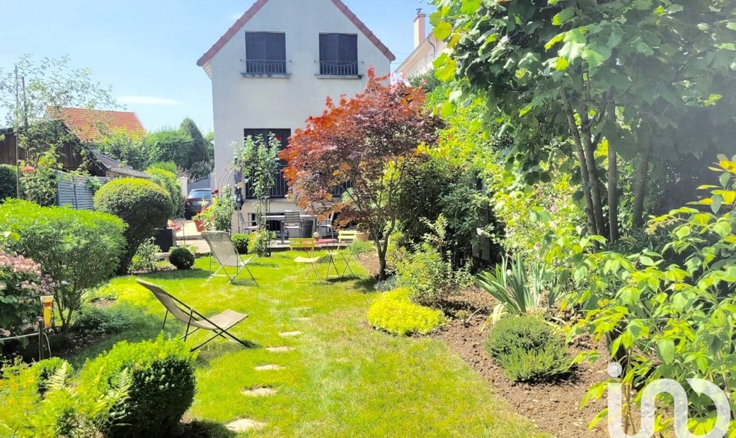 Vente Maison/Villa 6 Pièces In Le Chesnay Rocquencourt, île De France ...