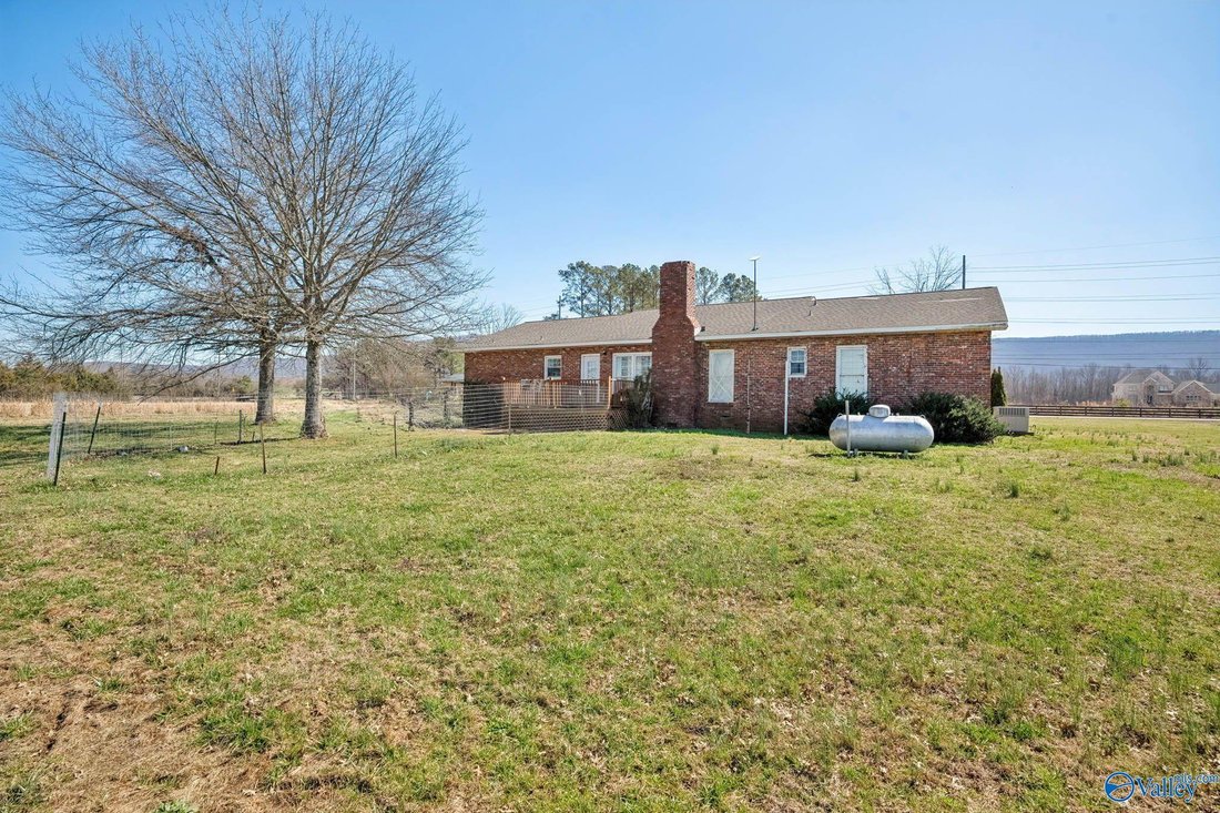 Residential Gurley In Gurley, Alabama, United States For Sale (15282018)