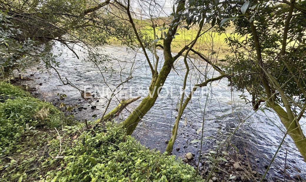 Fantastic Riverside Property With Private Access In In Cubas, Cantabria ...