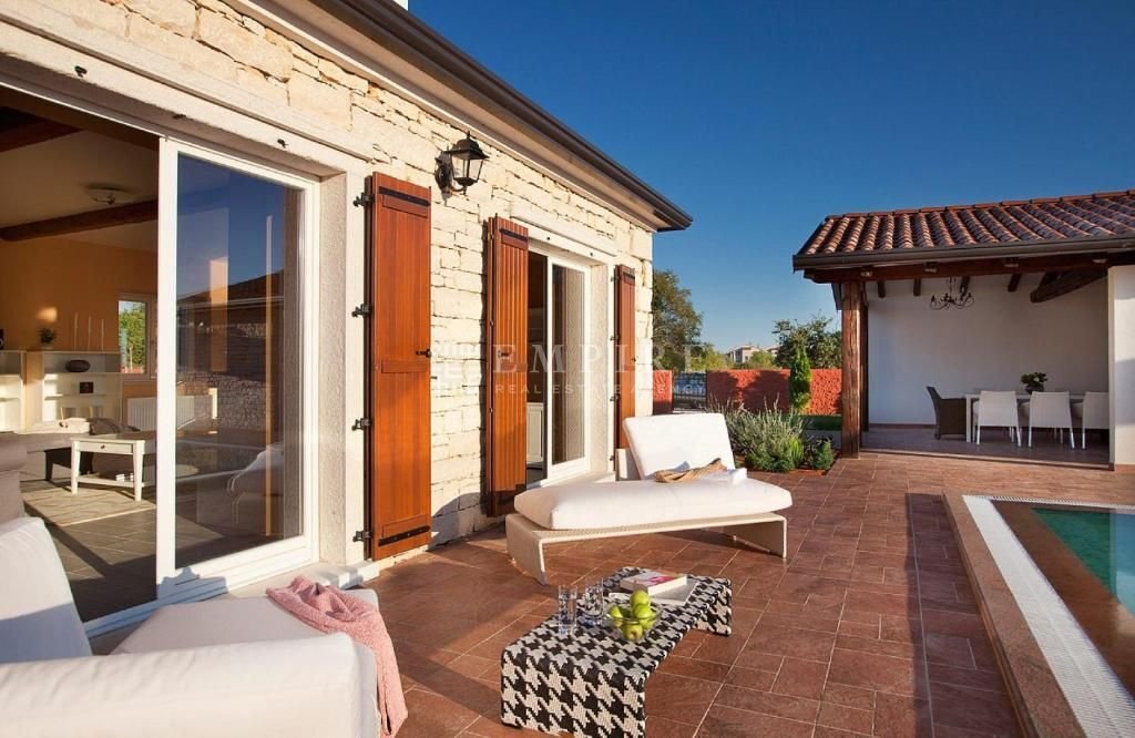 House Svetvinčenat, 231m2 En Svetvinčenat, Istria, Croacia En Venta ...