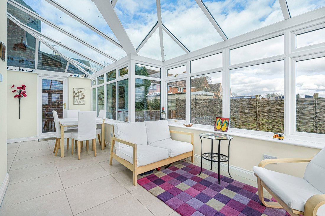 House, Spring Meadow, Dorton, Aylesbury, In Dorton, England, United ...