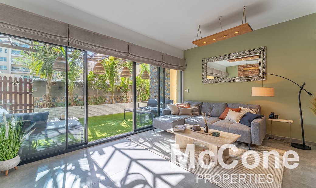 Exclusive | Upgraded | Furnished | Large In Dubai, Dubai, United Arab ...