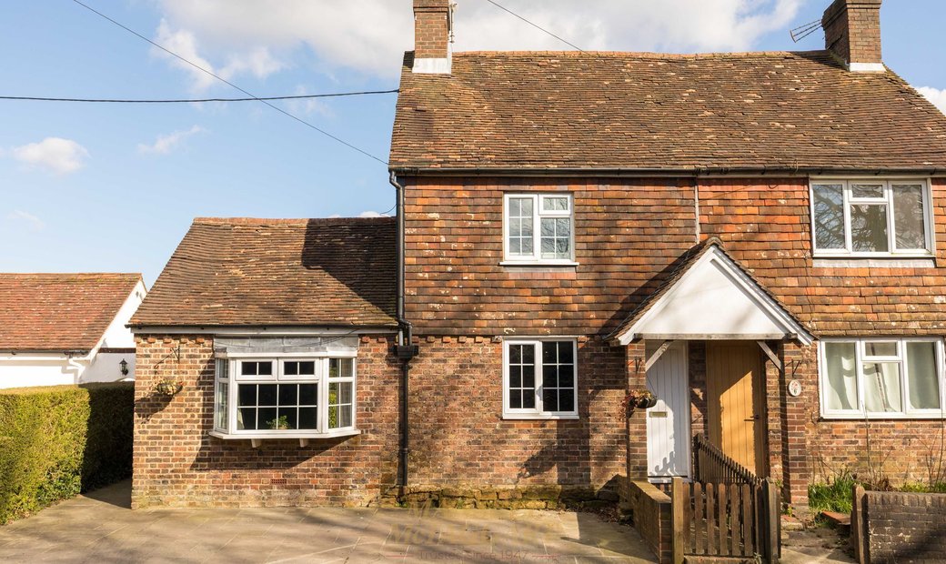 House East Grinstead In East Grinstead, England, United Kingdom For ...