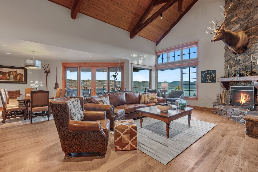 Stunning Lake View, Black Rock Beauty In Coeur D'alene, Idaho, United ...