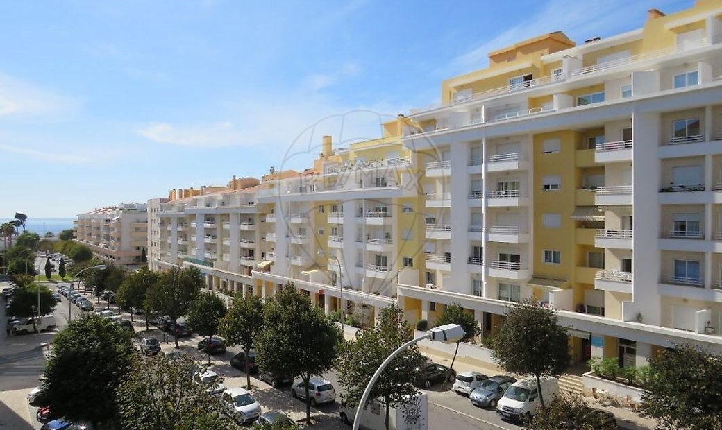 Condo/Apartment T2 For Lease At 1 300 € In Parede, Lisbon, Portugal For ...