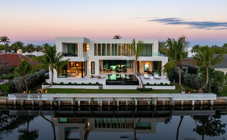 Modern Luxury House Florida