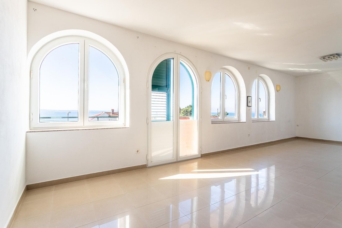 Podstrana, House With In Podstrana Sv. Martin, Split Dalmatia County ...