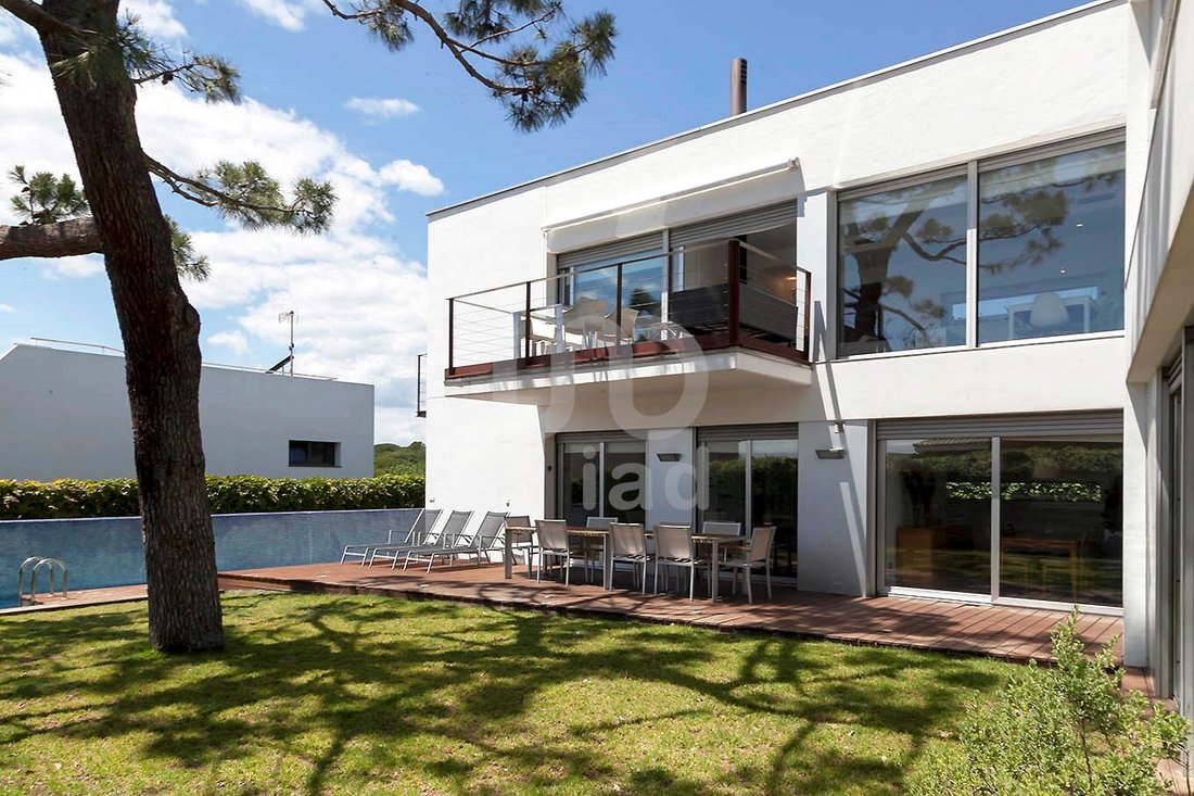 Casa 6 Dormitorios 421.00 M2 In Palamós, Catalonia, Spain For Sale ...