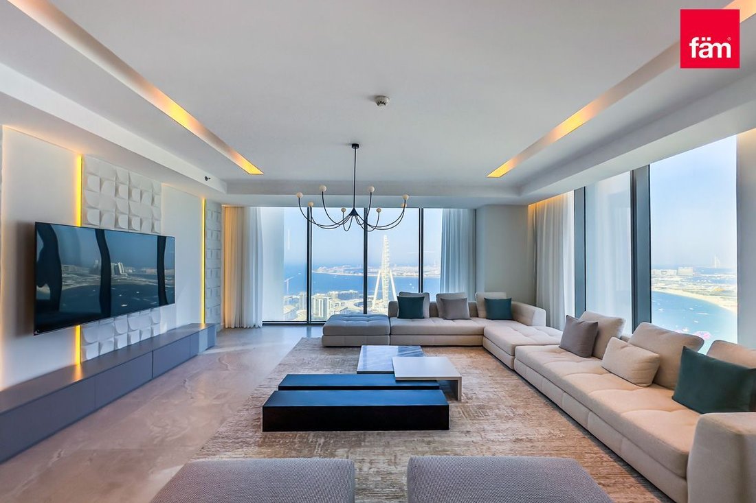 Penthouse Entièrement Rénové | Vues Dans Dubaï, Dubaï, émirats Arabes ...