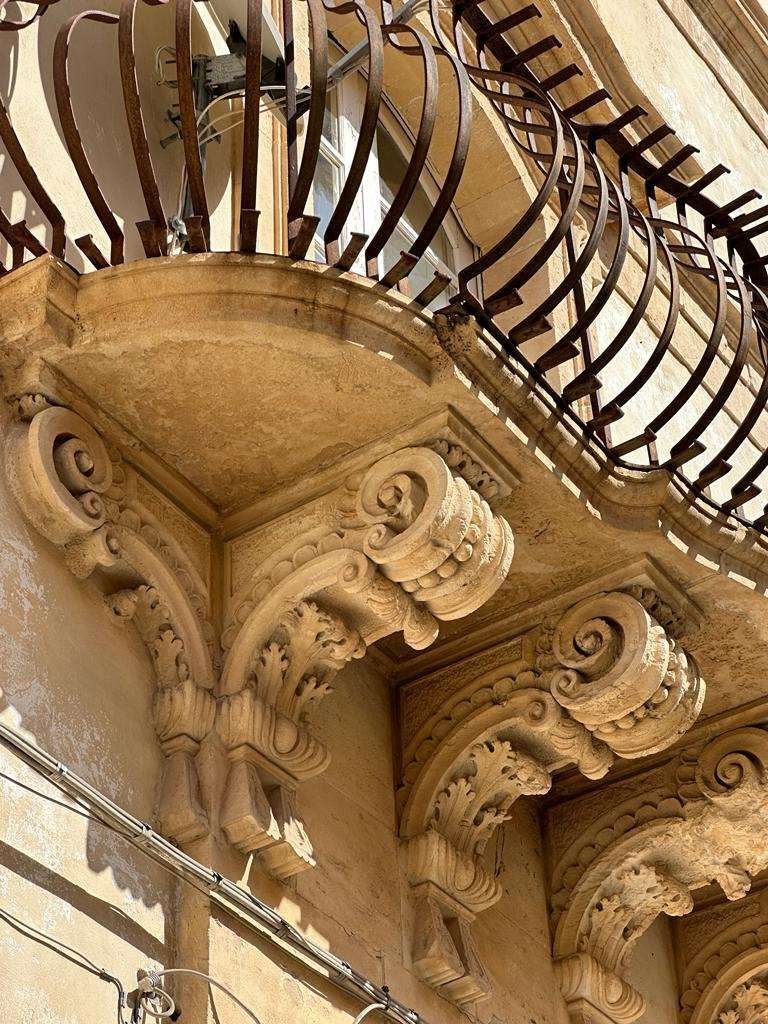 Historic Apartment Of 300 M2 In Palazzo Astuto In Noto, Sicily, Italy ...