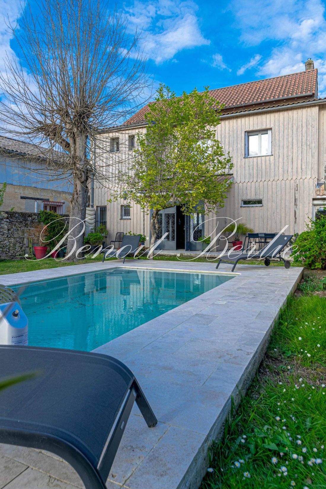 Charmante Demeure Plein Centre In La Brède, Nouvelle Aquitaine, France ...