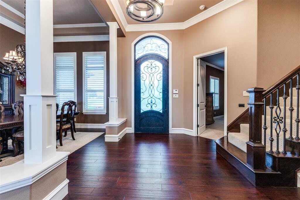 Stunning Custom Built Lakefront Residence In Bonham, Texas, United ...